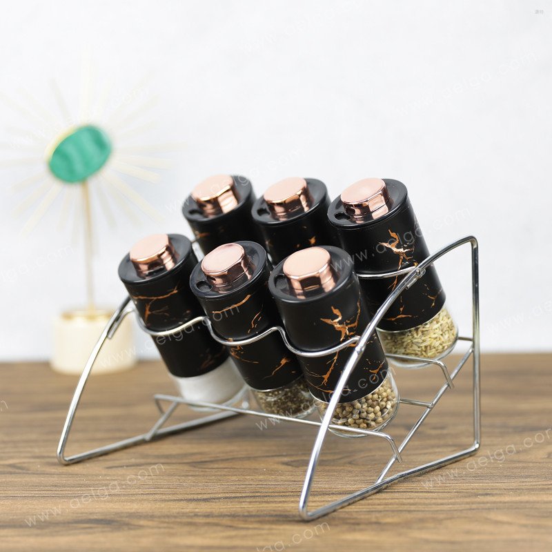 kitchen|marble|grainy|coat|storage|glass|stainless steel|containers